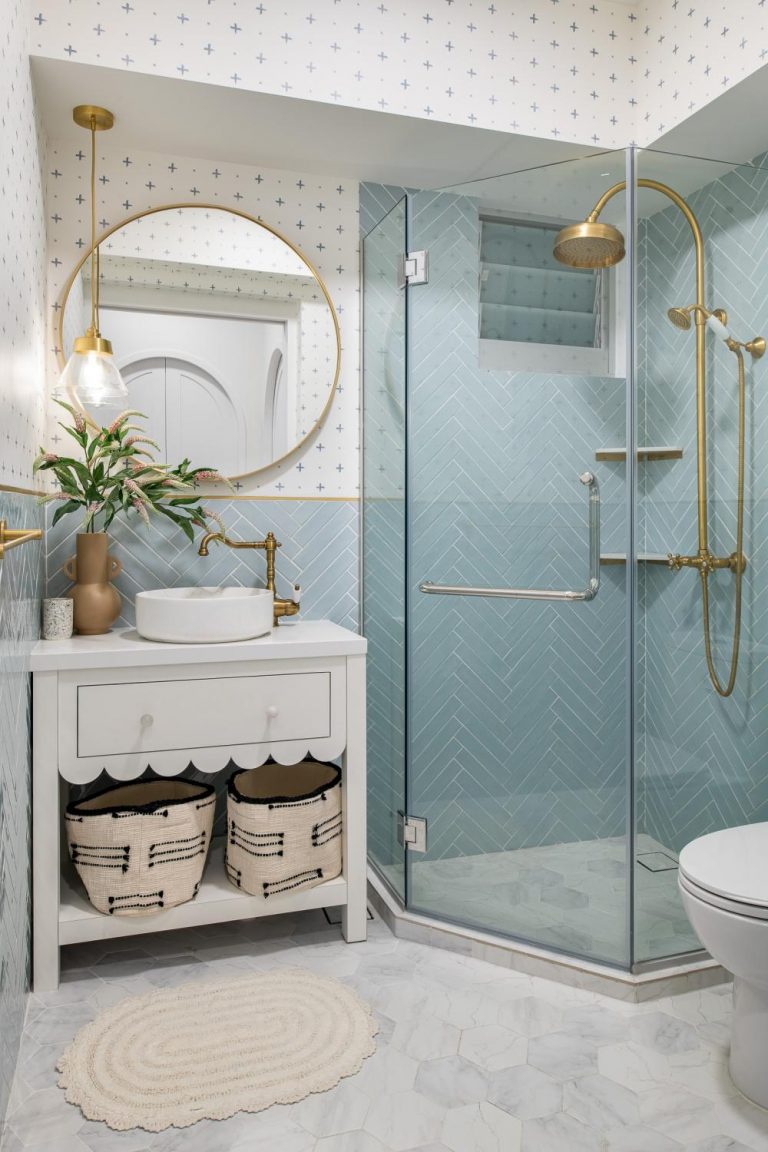 6 Stunning Herringbone Tile Designs to Elevate Your Home - Hometrust
